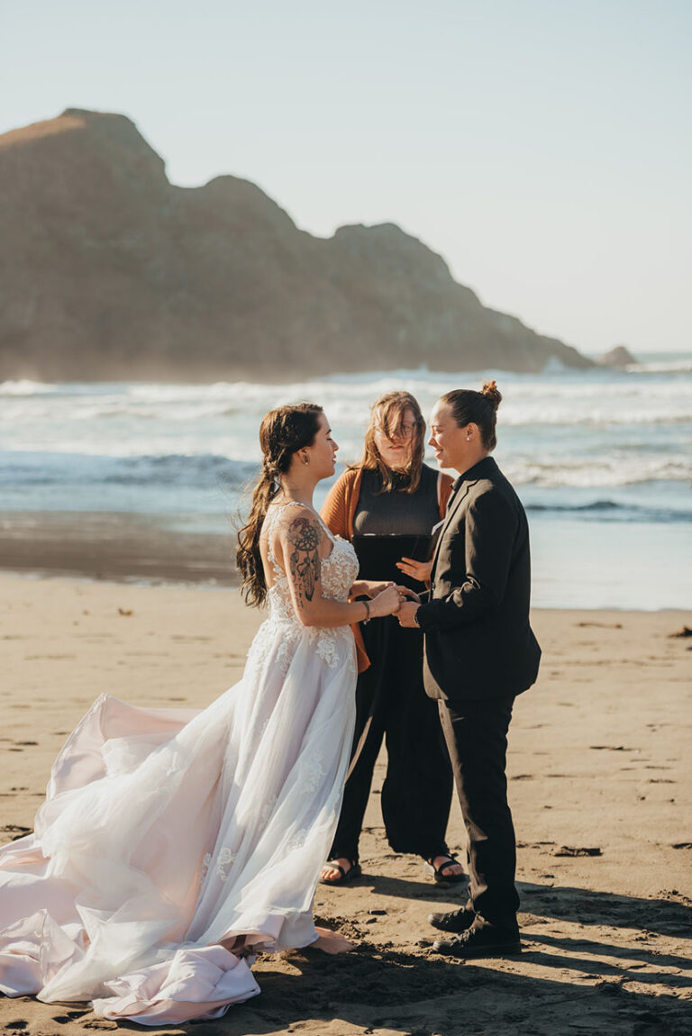 A Stunning Beach Elopement on the Oregon Coast