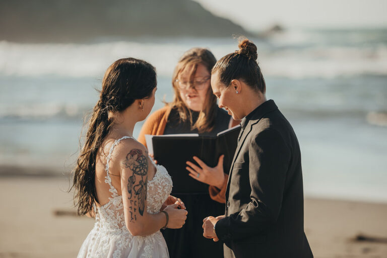 A Stunning Beach Elopement on the Oregon Coast