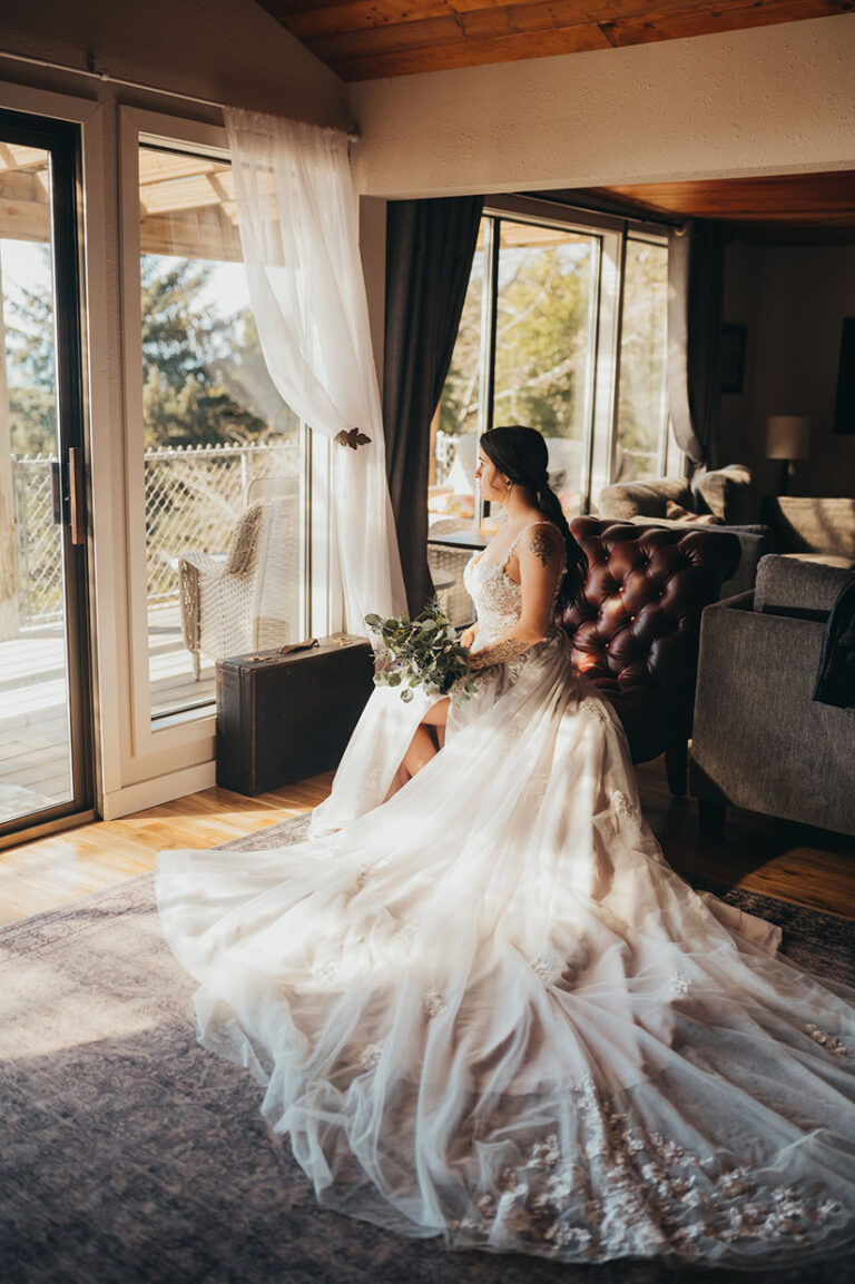 A Stunning Beach Elopement on the Oregon Coast