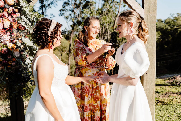 Megan Jordan Celebrant, Melbourne Victoria Wedding Celebrant