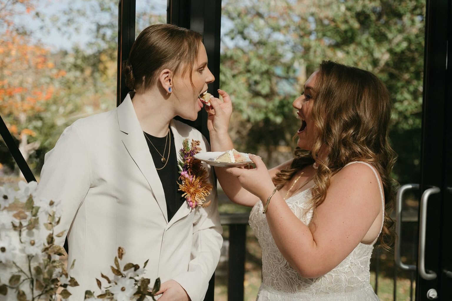 Sustainable Fall Wedding Editorial in a Seattle Greenhouse