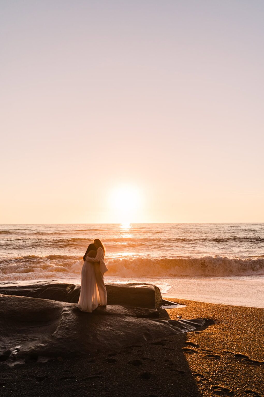 A Forest-to-Beach Elopement in Olympic National Park