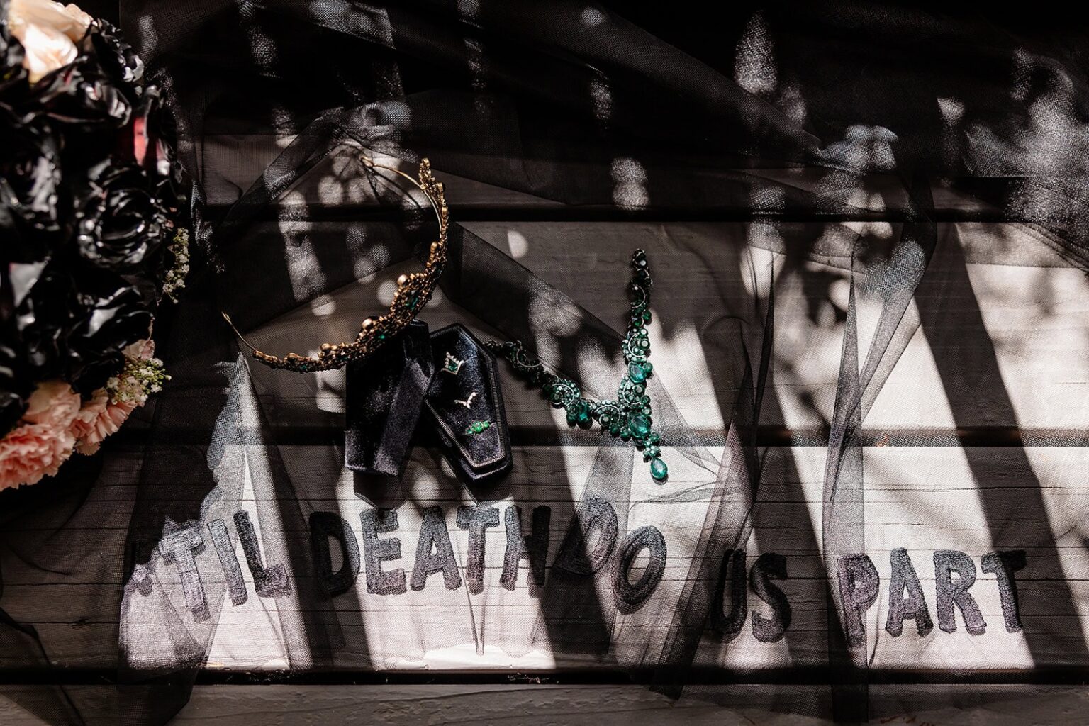 Arizona Goth Wedding with Donuts, Tattoos, and Veil Drama