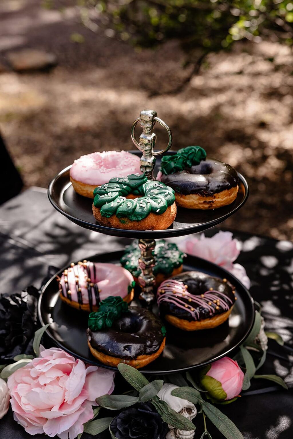 Arizona Goth Wedding with Donuts, Tattoos, and Veil Drama